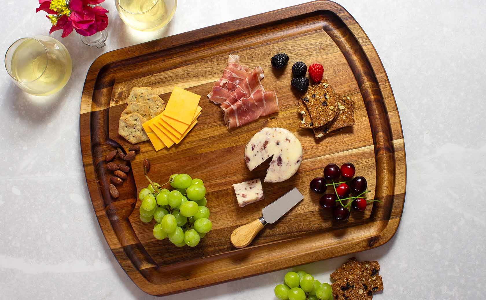 Vellum® Wood Fiber Cutting Board with Silicone Feet – Totally Bamboo