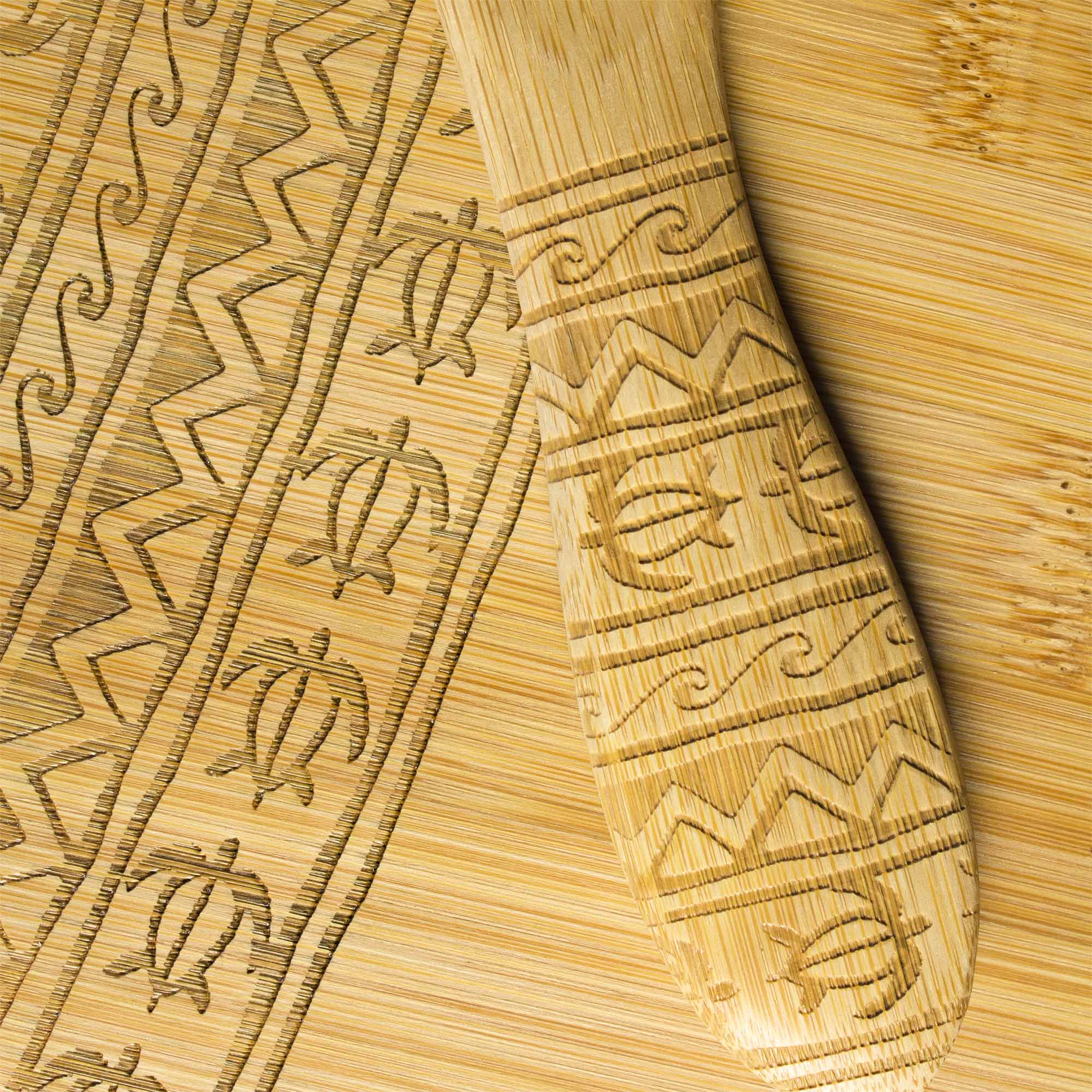 "Tonga" Serving Board with Spreader Knife, 7-1/8" x 8-1/2" – Totally Bamboo