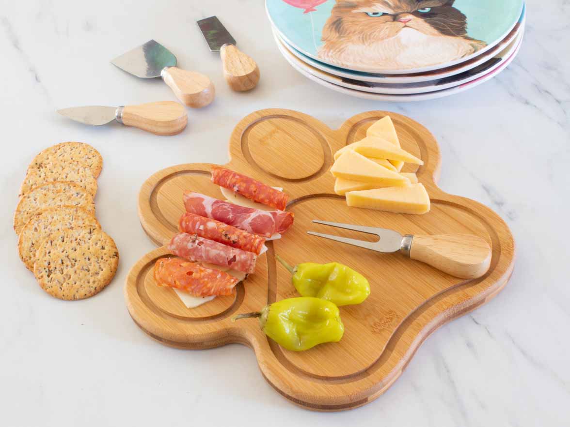 Baseball Shaped Cutting Board, 12" x 12" – Totally Bamboo